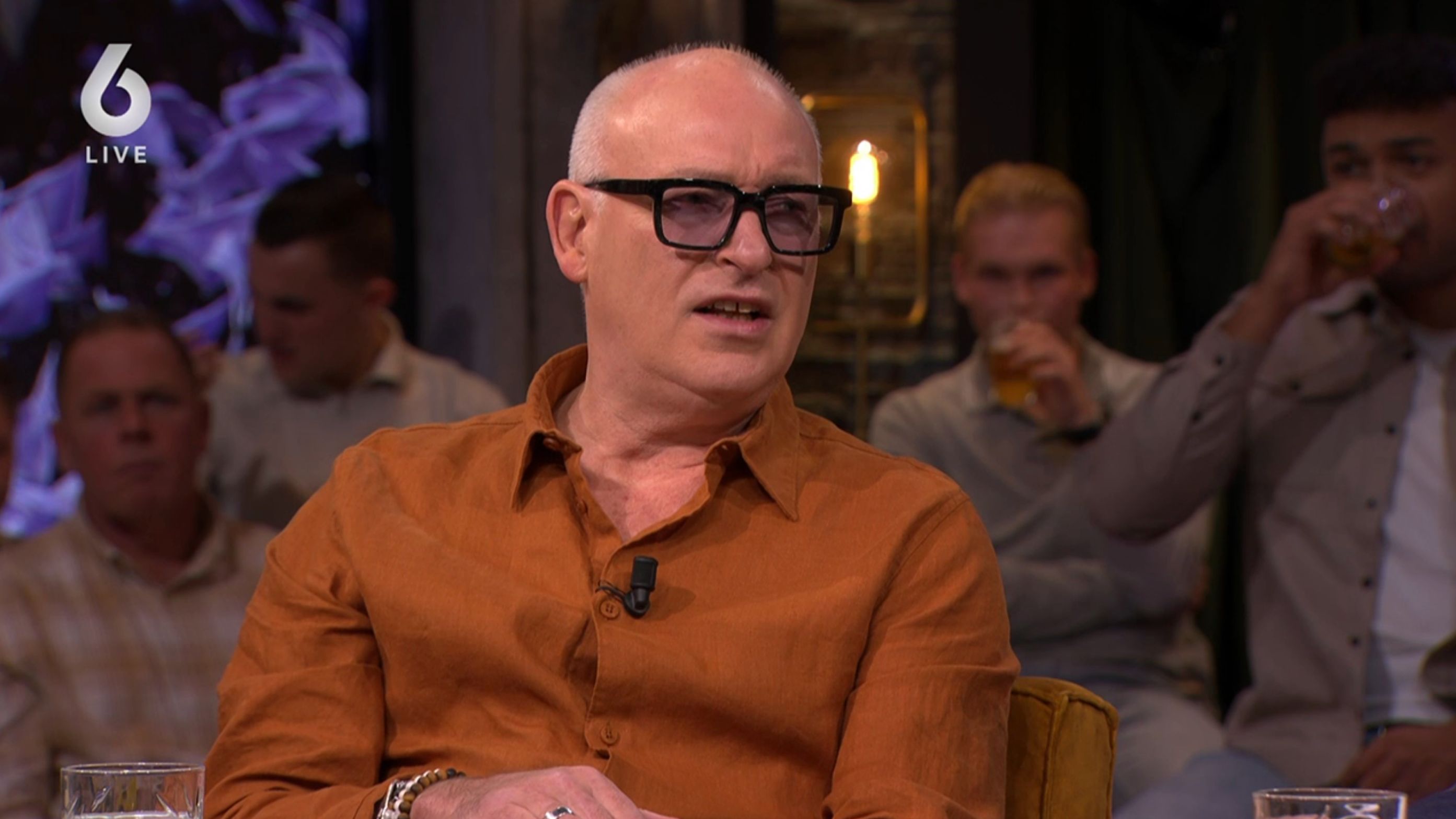 René van der Gijp moedeloos: 'Ik kan beter afbellen voor Vandaag Inside' | Voetbalzone